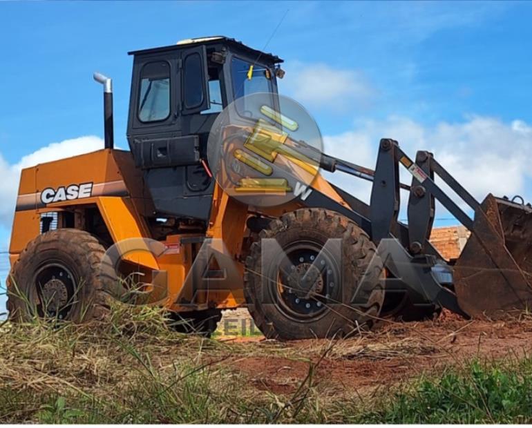 PÁ CARREGADEIRA CASE W20 - ANO 1982 PÁS CARREGADEIRAS em leilão | Gama Leilões